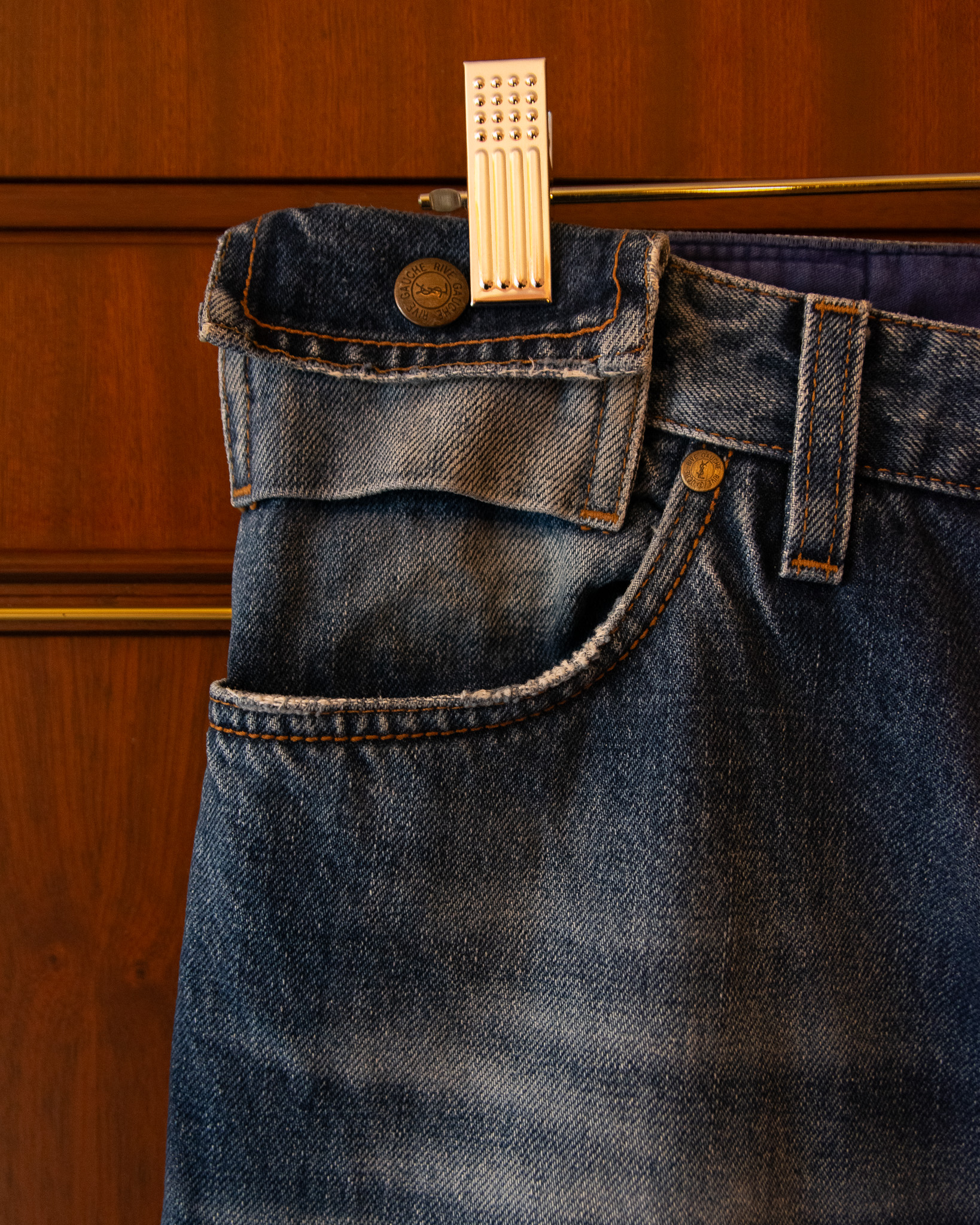 YVES SAINT LAURENT BY TOM FORD SS04 PLEATED FLARED JEANS IN FADED BLUE ...